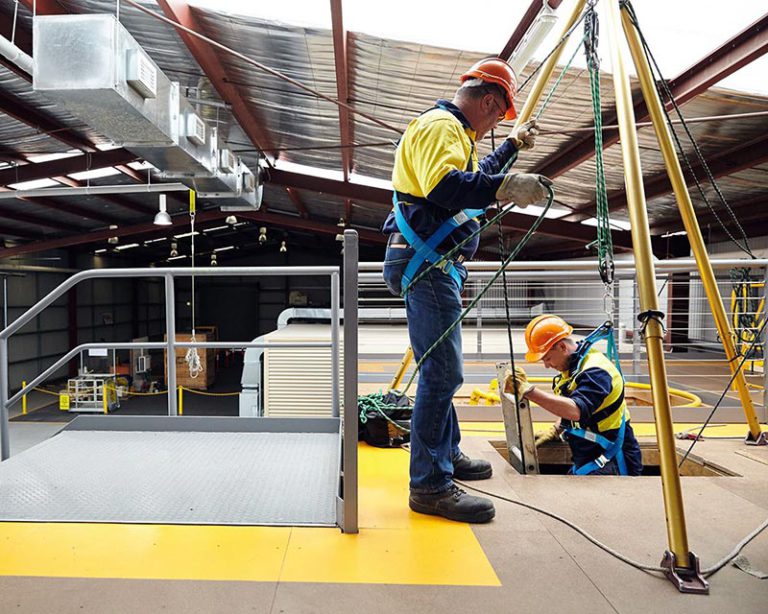 Confined Space Training Refresher - CEPUTEC VIC